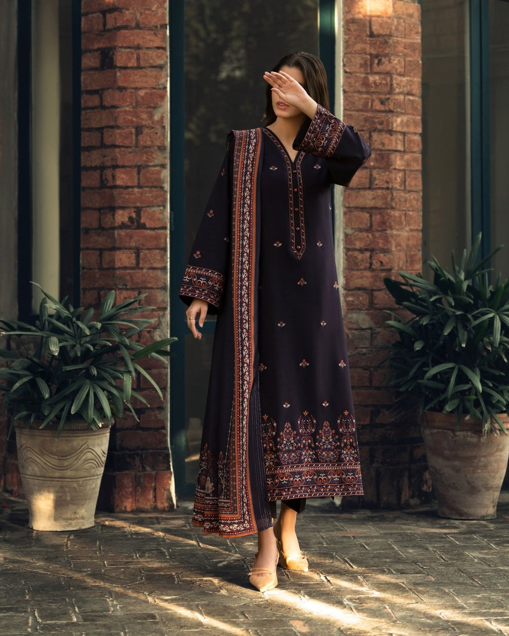 Shadows Khadder Navy Blue – Muslim Boutique